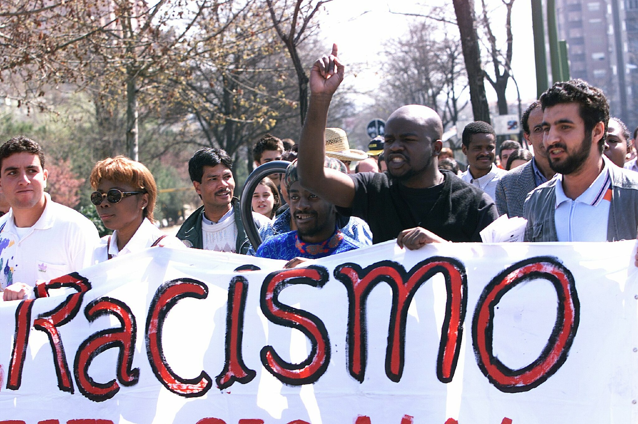 ¿Cómo vencer la discriminación racial en el centro laboral? - Alianza News