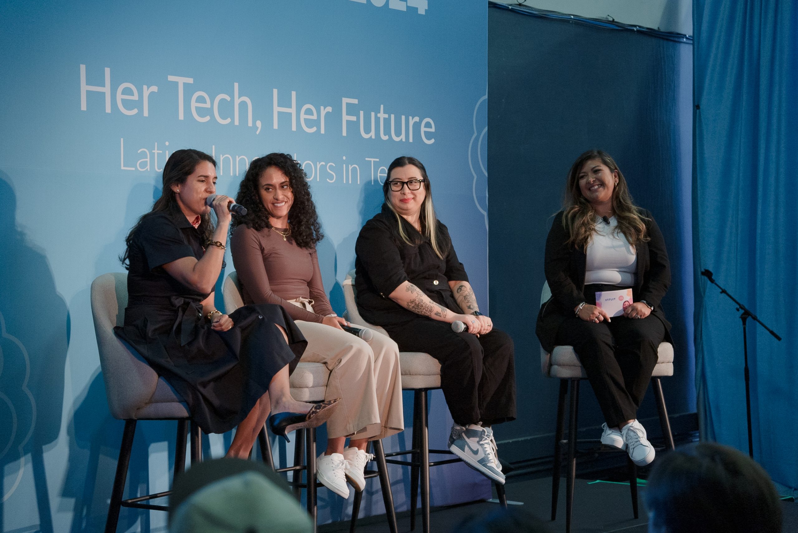 Latinas in Tech: Empoderamiento de las mujeres en el mundo de la ...